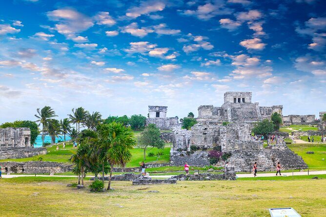 Tulum Mayan Ruins and Cenote Adventure from Riviera Maya - First Stop: The Tulum Archaeological Site