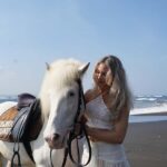 Ubud: 1 Hour Beach Horse Riding with Transfer - The Scenic and Photo Opportunities