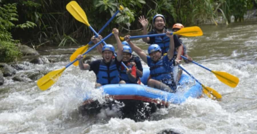 Ubud: Ayung River Rafting Adventure with Lunch and Transport - Transport and Group Size