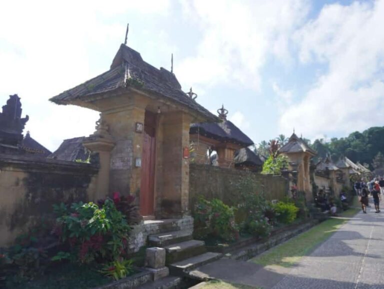 Ubud : Balinese House, Hidden Rice Field, & Coffee Break - The Itinerary in Detail