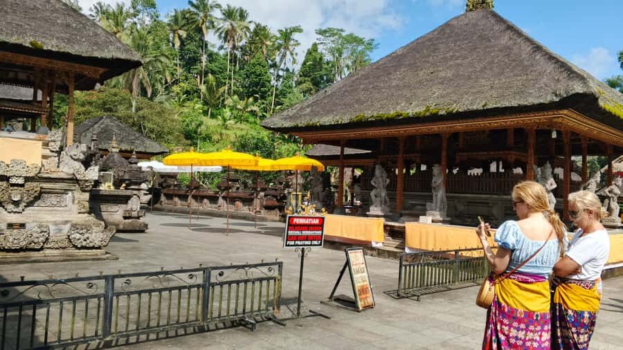 Ubud: Bangkiang Jaran waterfall, Tibumana waterfall & Temple - What Makes This Tour Stand Out