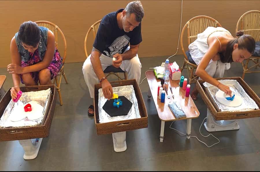 Ubud: Create Your Own Pouring Painting Art Workshop - The Details: How It Works and What It Means for You