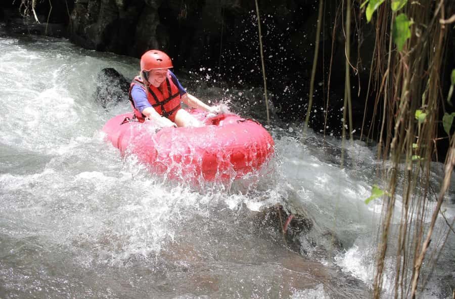 Ubud: Pakerisan Jungle River Tubing Adventure with Lunch - Post-River Experience and Lunch