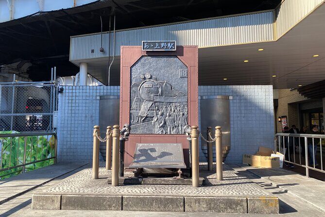 Ueno Park Ameyoko Market Walking Tour with Japanese Tokyo Local - Analyzing the Value