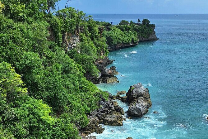 Uluwatu Beach and Cliff Tour with Kecak Fire Dance - The Experience from a Travelers Perspective