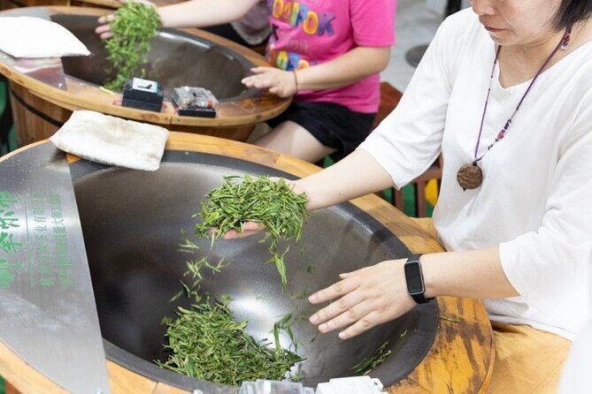 UNESCO Listed Tea Hand Frying and Tasting Workshop in Hangzhou - What’s Included and What’s Not