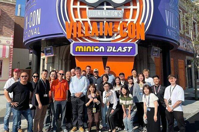 Universal Studios Japan Transfer to or from Osaka English Driver - The Experience in Detail