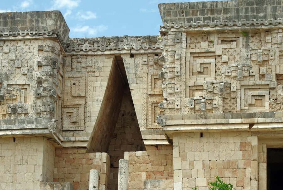 Uxmal: Archeological Site Tour with Guide in situ - The Itinerary: What to Expect from Start to Finish