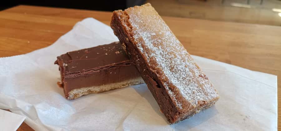 Vancouver: 6 Tastings Food Tour with Sushi, Poutine & More - What to Expect & Practicalities