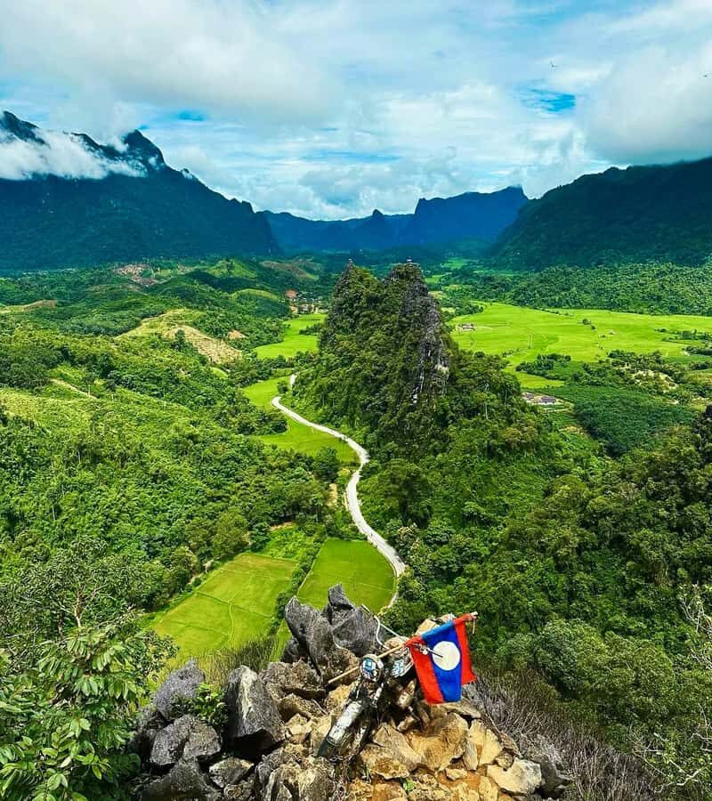 Vang Vieng: Climbing & Ballon Area(Departure from Vientiane) - The Real Value of the Tour