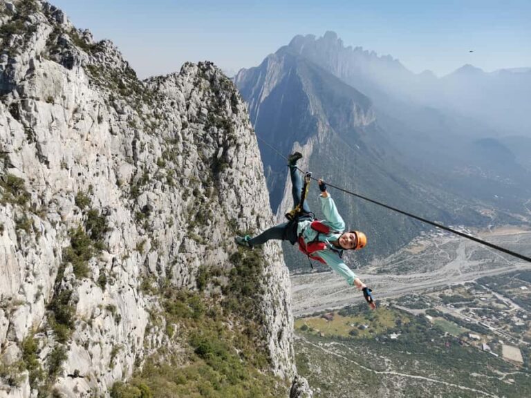 Via Ferrata Ruta Vértigo RockClimbing & Zipline in Monterrey - Key Points