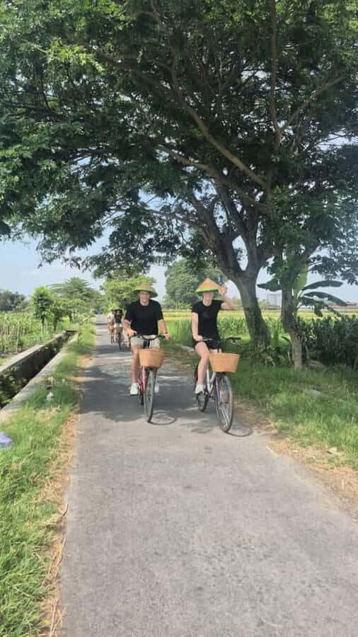 Village Cycling & Prambanan Temple golden sunset - What Makes This Tour Stand Out?