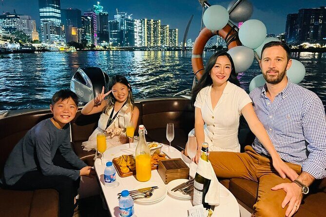 VIP Tour in Saigon By Night by SpeedBoat - Why This Tour Offers Good Value