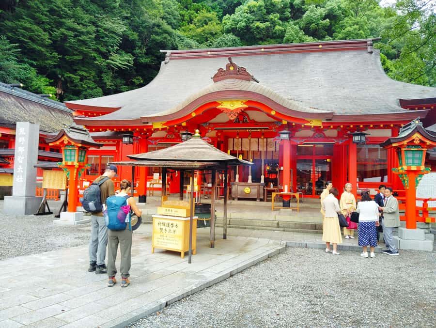 Wakayama: Kumano Nachi Taisha, Seiganto-ji & Waterfall Tour - Exploring Kumano Nachi Taisha