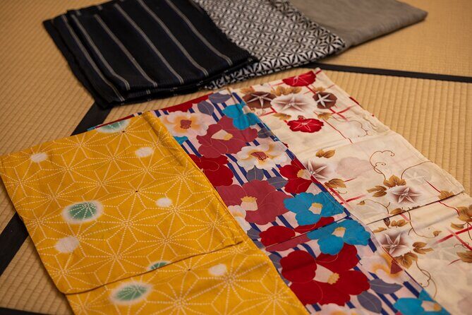 Walking Through Time | Kimono Stroll in Shopping Street - What Makes the Experience Special