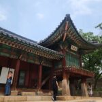 Walking Tour to Changdeokgung Palace with Korean dress Hanbok - Authentic Reviews and What They Say About the Tour