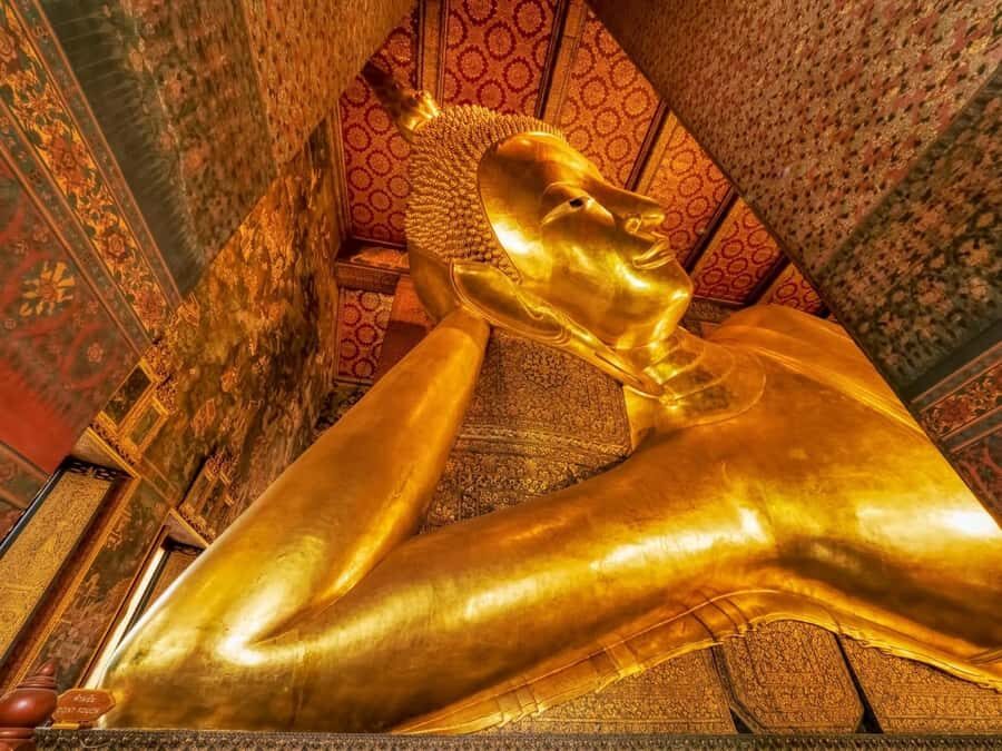 Wat Pho Evening Visit with Temple Cats - Authentic Moments You’ll Likely Experience