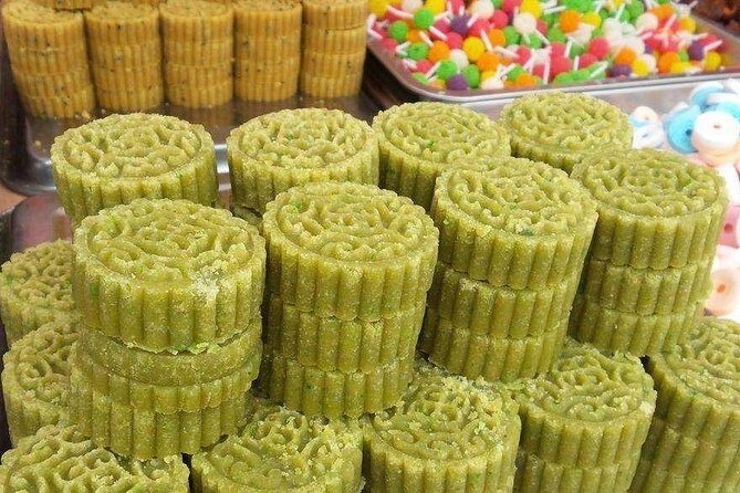 Water Town Shanghai Private Day Trip - Enjoy Local Life, Street Food, Boating - FAQ