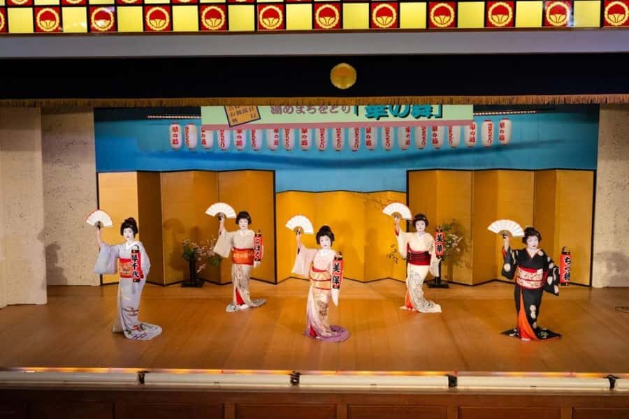 Weekend Geisha Dance Performance Hana-no-Mai in Atami - What You Can Expect from the Tour