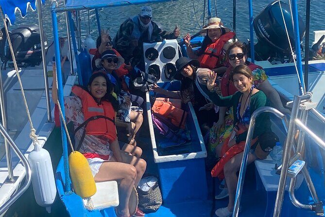 Whale Watching on a Glass Bottom Boat - Authentic Experiences & What Makes It Stand Out