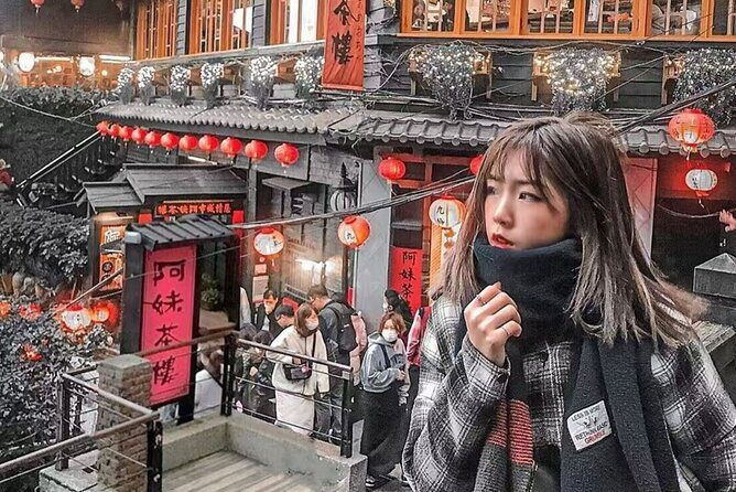 Whispers of Lanterns and Sea Breezes A Jiufen and Beyond Escape - Authentic Experiences and Atmosphere