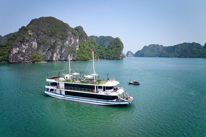 Wonderful Day explore Halong Bay from Hanoi - Transport and Group Size