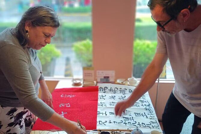 Write Your Name in Chinese Calligraphy and Enjoy a Tea Ceremony - Who Would Enjoy This Tour?