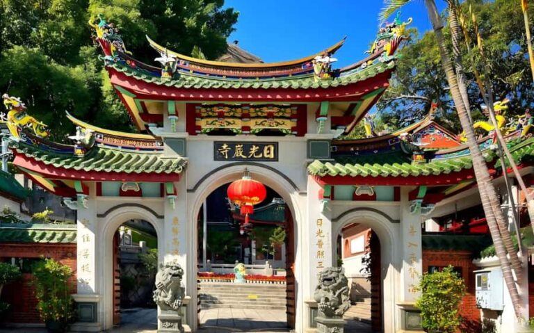 Xiamen: Gulangyu Island and Riguang Rock Day Tour - A Deep Dive into the Itinerary