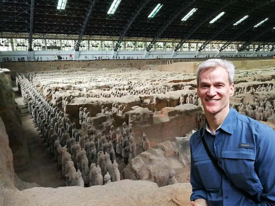 Xi'an Huaqing Hot Springs: Scenery, Culture & History Story - An In-Depth Look at the Tour Experience