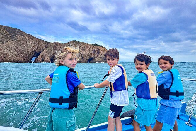 Yacht Cruise Four Sea Arches in Hong Kong UNESCO Geopark - What We Like About the Tour