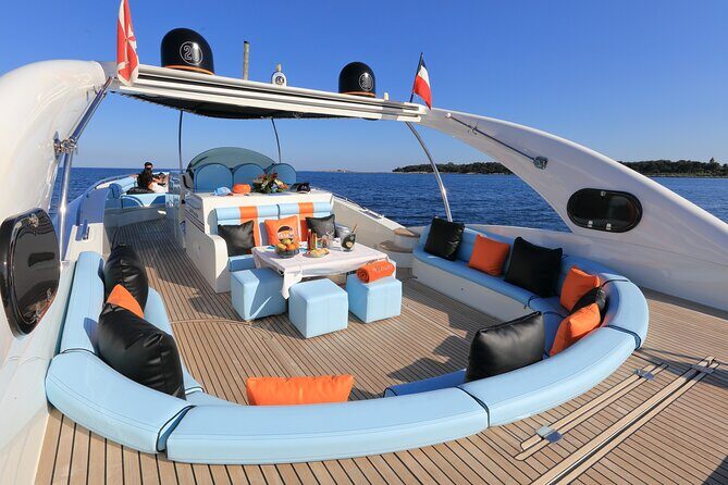 Yacht YES DARLING - Private Boat St Martin, St Barth & Anguilla - Who Will Love This Tour?