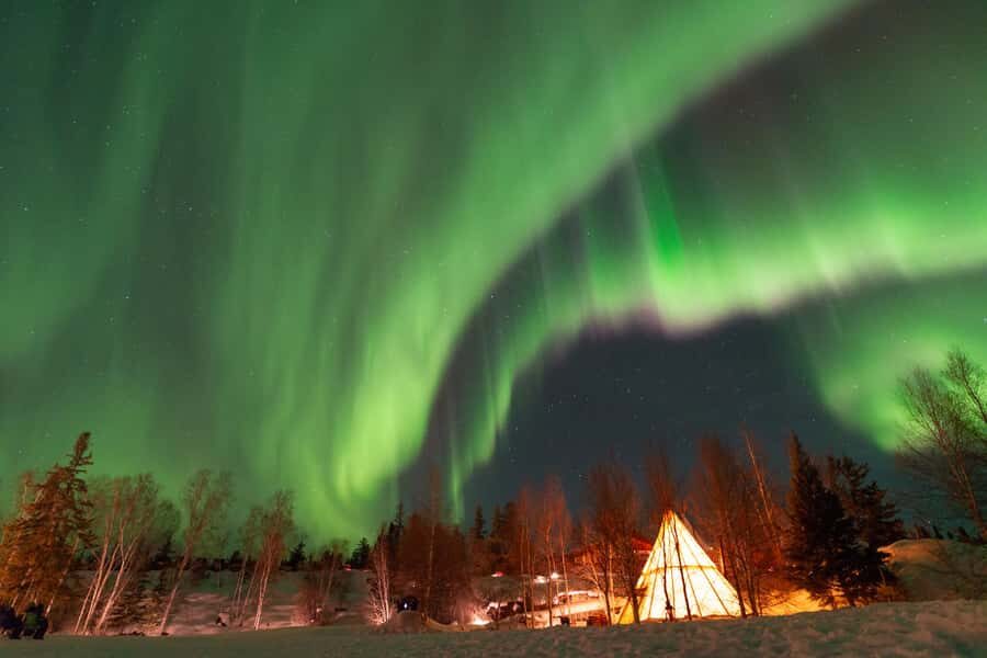 Yellowknife: Small Group Aurora Photography and Viewing - Why This Tour Stands Out