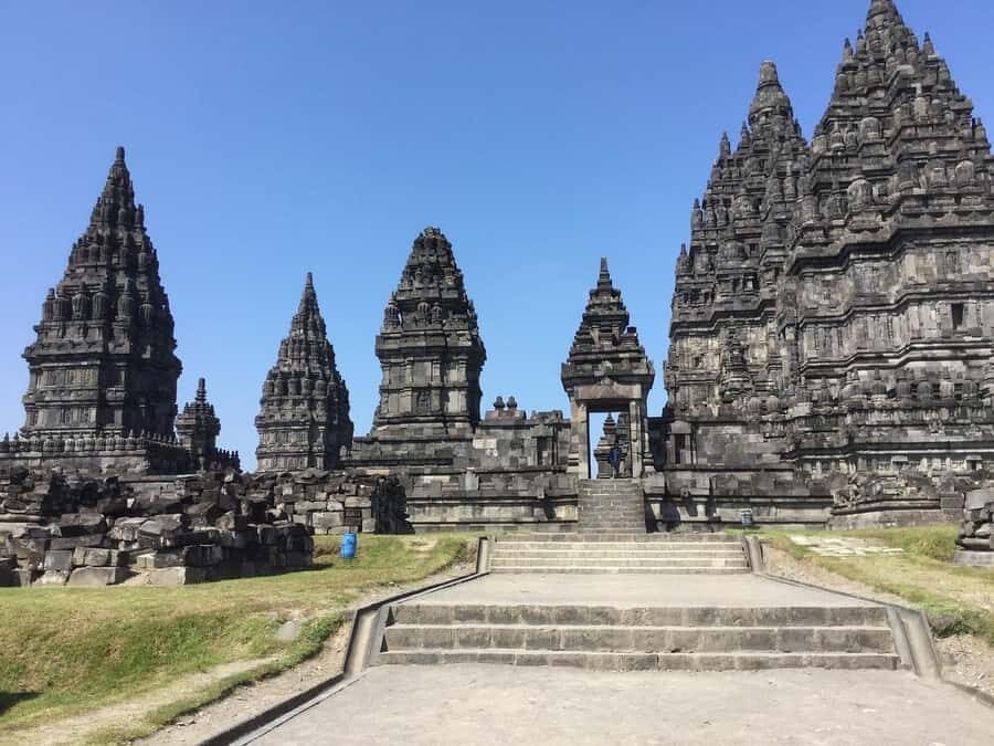 Yogyakarta: 2-Day Highlight Unesco Temple and Cave Tour - Day 2: Exploring Yogyakarta’s Natural Wonders