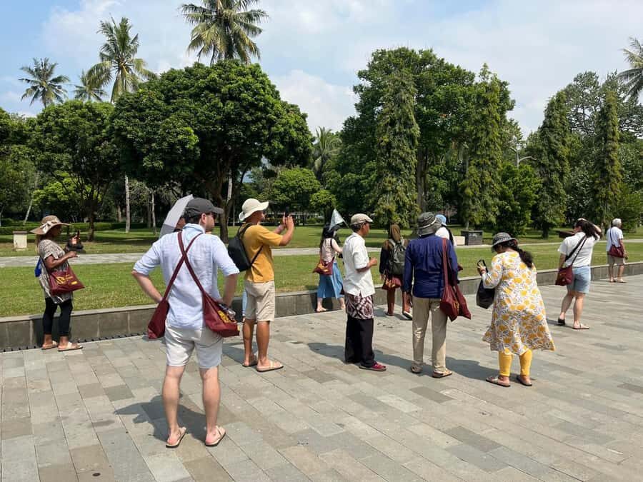 Yogyakarta: Borobudur ClimbUp, Village Bike & Prambanan Tour - What You Can Expect From the Tour