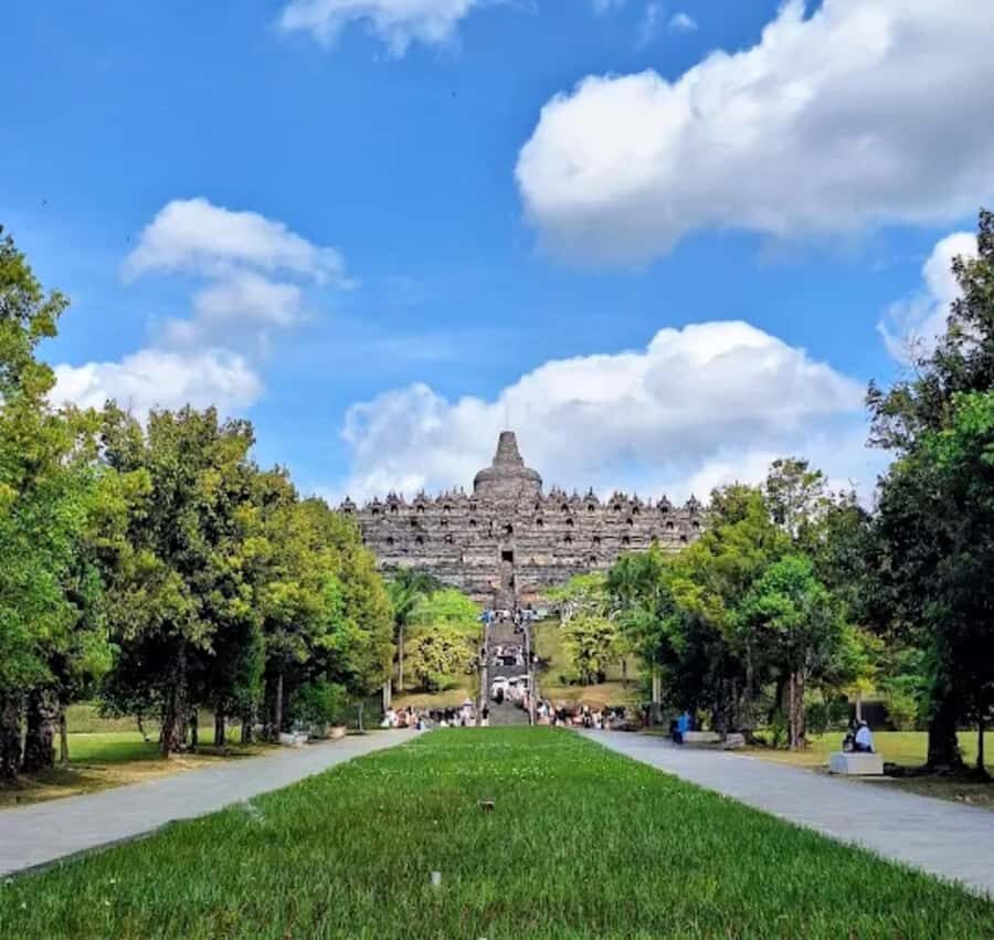 Yogyakarta: Borobudur, Prambanan & Ramayana Ballet Tour - Key Points