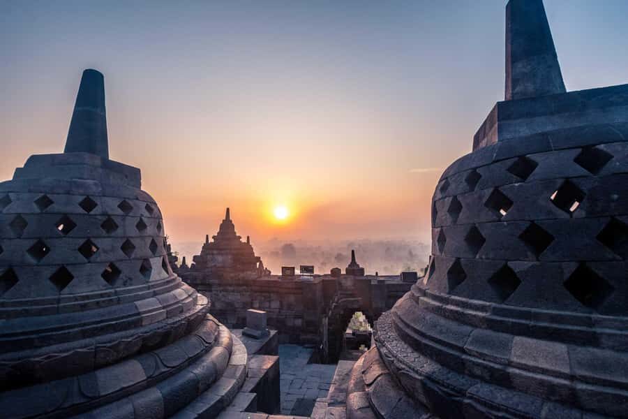 Yogyakarta: Borobudur Sunrise Climb and Prambanan Guided - An In-Depth Look at the Itinerary