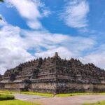 Yogyakarta: Borobudur Sunrise Climb up & Volcano Jeep Tour - Practical Considerations and Tips