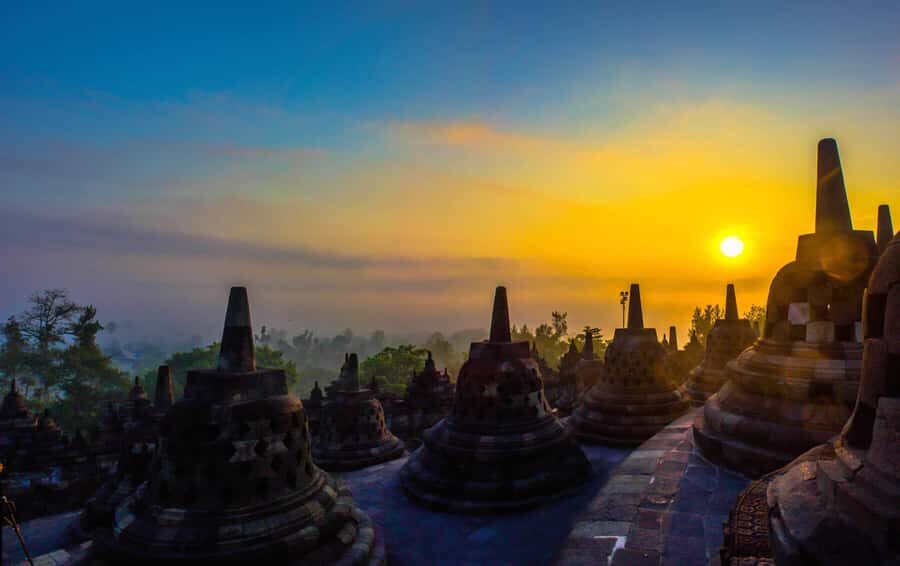 Yogyakarta: Borobudur Sunrise From Temple,Palace & Prambanan - What Travelers Say