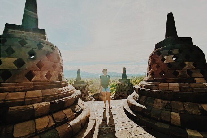 Yogyakarta: Borobudur Temple Climb Up and Prambanan Temple Tour - The Tour in Detail: What You Can Expect