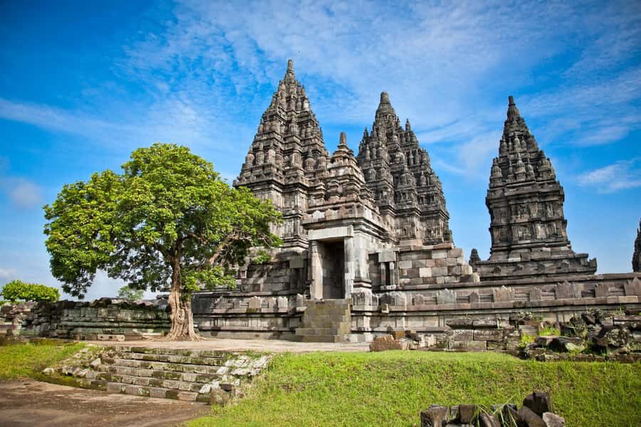 YOGYAKARTA ;BOROBUDUR TEMPLE,JEEP MERAPI VULCANO,PRAMBANAN. - What to Expect and Tips