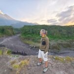 Yogyakarta : Borobudur(climb up temple) & sunrise mt merapi - Key Points