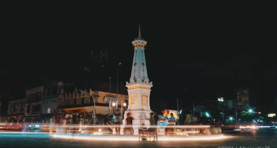 Yogyakarta: Candi Ijo, Prambanan & Borobudur Temple Tour - Starting the Day: Sunrise at Candi Ijo