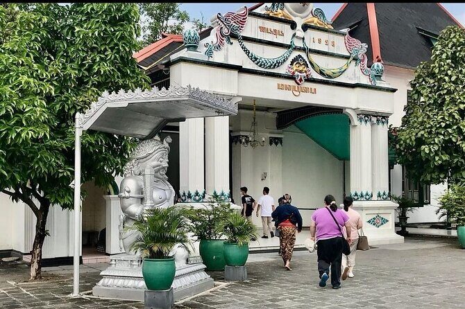 Yogyakarta City and Prambanan Temple Sunset Tour - Authentic Experiences and Honest Impressions