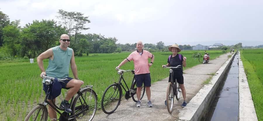 Yogyakarta: Classic Bike Tour with Lunch and Pickup - Who Will Love This Tour?