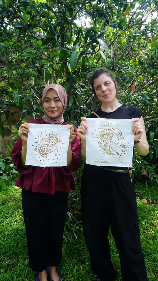 Yogyakarta: Contemporary Batik Workshop with Natural Dyeing - The Real Value of the Experience