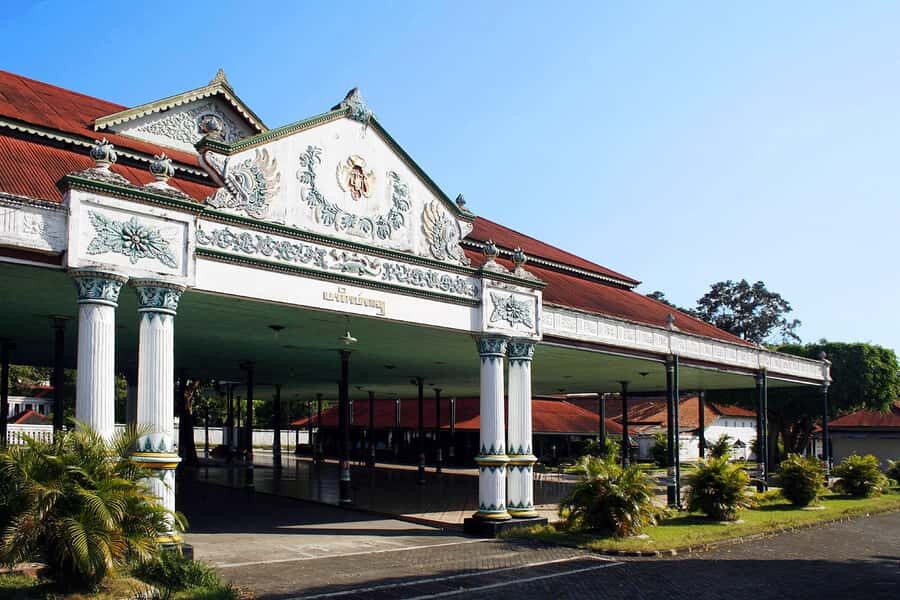 Yogyakarta: Inclusive Royal Heritage Tour - Exploring the Wahanarata Museum