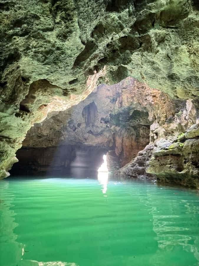 Yogyakarta: Jomblang Vertical Cave & Pindul Cave Tubing Tour - What the Reviews Say