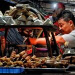 Yogyakarta: Night Walking and Street Food Tasting Tour - Authentic Yogyakarta Experience in a Nutshell