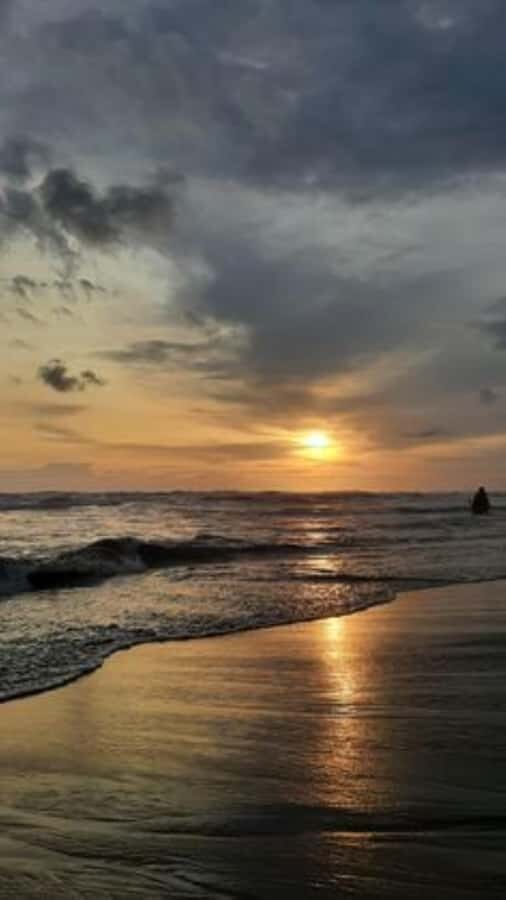 Yogyakarta: Parangtritis Beach Sunset Experience - Understanding the Tour Itinerary