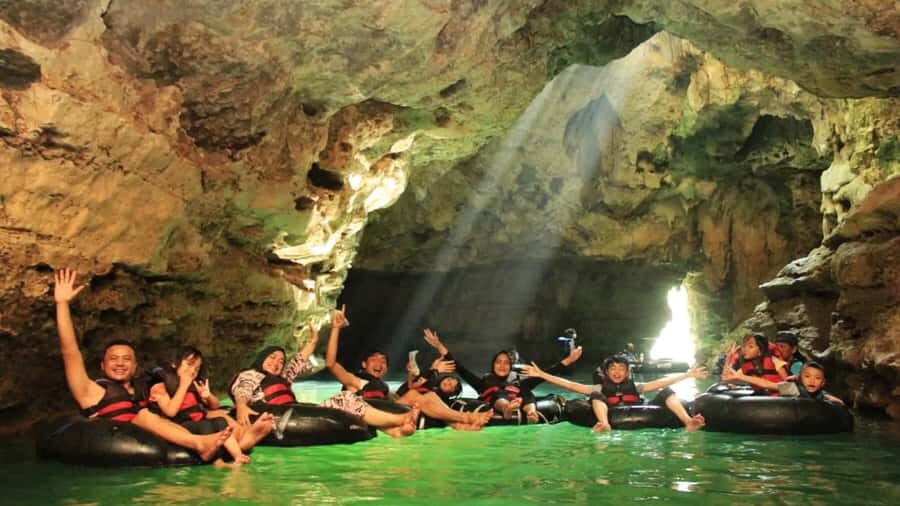 Yogyakarta: Pindul Cave Tubing and Oyo River Tubing - What to Expect During the Day